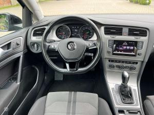 Black Volkswagen Golf 2014 in Kedainiai, with an engine capacity of 1.97 L and mileage of 227 thousand km for 6900 €, photo 27 on AUTOMOTO.COM.LV