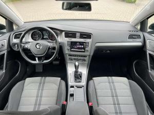 Black Volkswagen Golf 2014 in Kedainiai, with an engine capacity of 1.97 L and mileage of 227 thousand km for 6900 €, photo 28 on AUTOMOTO.COM.LV