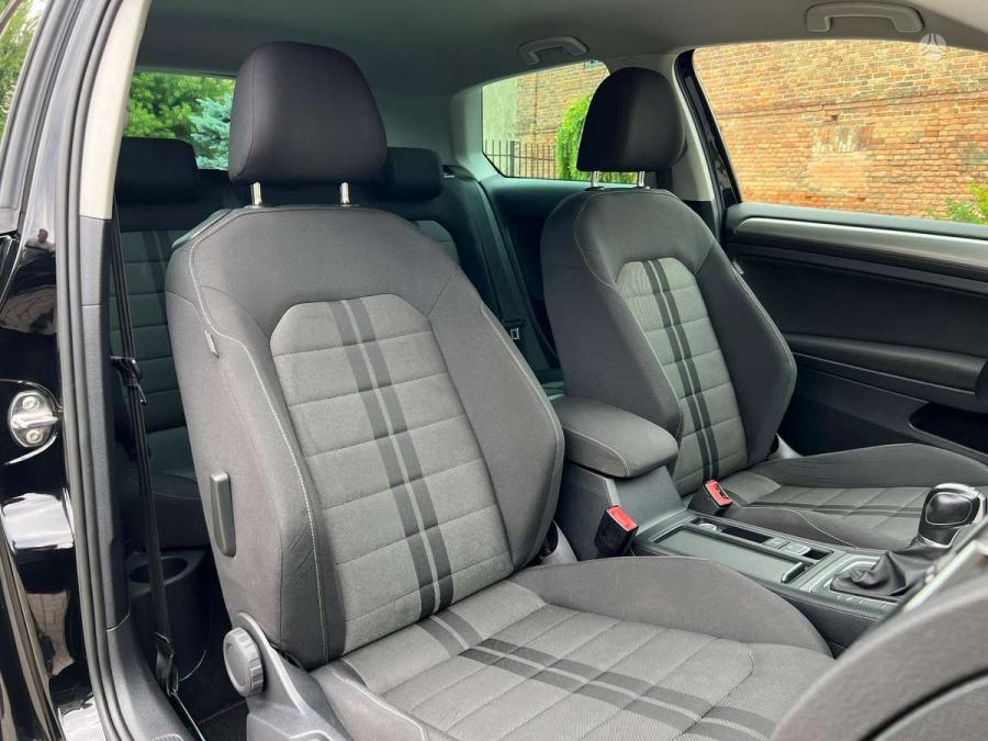 Black Volkswagen Golf 2014 in Kedainiai, with an engine capacity of 1.97 L and mileage of 227 thousand km for 6900 €, photo 31 on AUTOMOTO.COM.LV