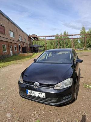 Black Volkswagen Golf 2014 in Panevezys, with an engine capacity of 1.20 L and mileage of 130 thousand km for 7150 €, photo  on AUTOMOTO.COM.LV
