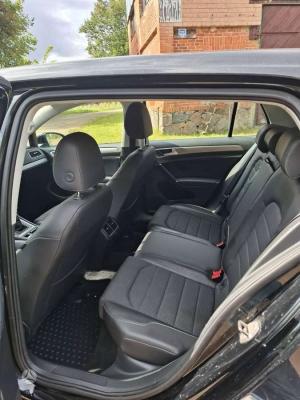 Melns Volkswagen Golf 2014 Panevēža, ar dzinēja tilpumu 1.20 L un nobraukumu 130 tūkst. km par 7150 €, foto 8 vietnē AUTOMOTO.COM.LV