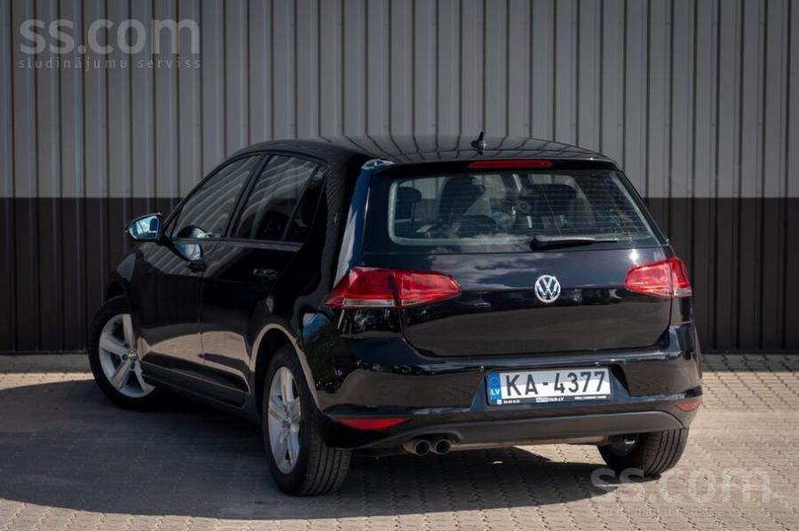 Melns Volkswagen Golf 2014 Talsi, ar dzinēja tilpumu 2.00 L un nobraukumu 163 tūkst. km par 7450 €, foto 5 vietnē AUTOMOTO.COM.LV