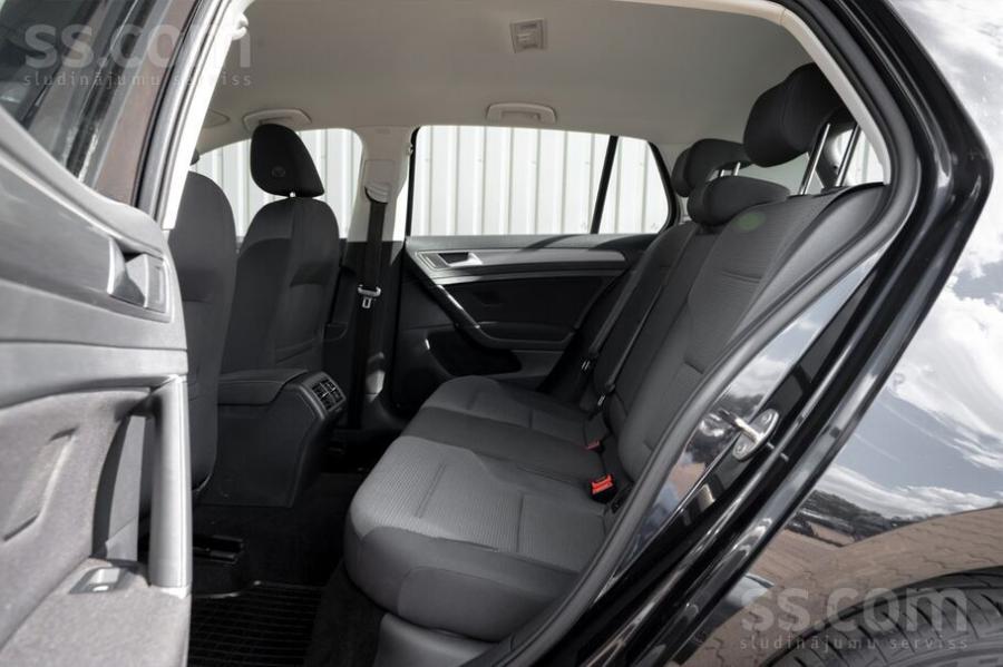 Melns Volkswagen Golf 2014 Talsi, ar dzinēja tilpumu 2.00 L un nobraukumu 163 tūkst. km par 7450 €, foto 11 vietnē AUTOMOTO.COM.LV