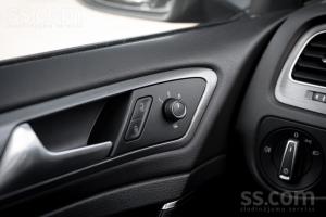 Melns Volkswagen Golf 2014 Talsi, ar dzinēja tilpumu 2.00 L un nobraukumu 163 tūkst. km par 7450 €, foto 15 vietnē AUTOMOTO.COM.LV