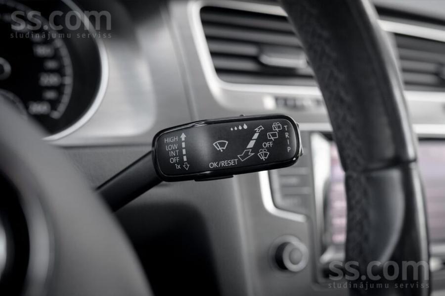 Melns Volkswagen Golf 2014 Talsi, ar dzinēja tilpumu 2.00 L un nobraukumu 163 tūkst. km par 7450 €, foto 19 vietnē AUTOMOTO.COM.LV