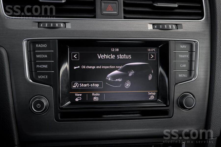 Melns Volkswagen Golf 2014 Talsi, ar dzinēja tilpumu 2.00 L un nobraukumu 163 tūkst. km par 7450 €, foto 23 vietnē AUTOMOTO.COM.LV