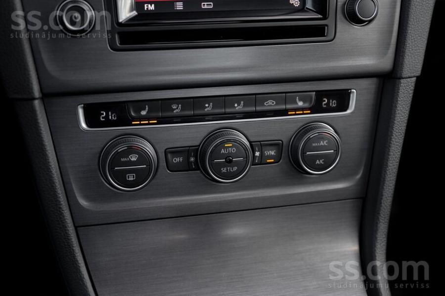 Melns Volkswagen Golf 2014 Talsi, ar dzinēja tilpumu 2.00 L un nobraukumu 163 tūkst. km par 7450 €, foto 24 vietnē AUTOMOTO.COM.LV