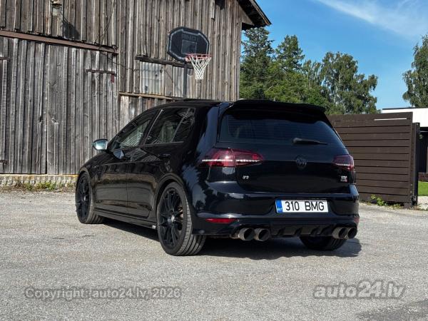 Melns Volkswagen Golf 2014 Tallina, ar dzinēja tilpumu 2.00 L un nobraukumu 180 tūkst. km par 18500 €, foto 3 vietnē AUTOMOTO.COM.LV