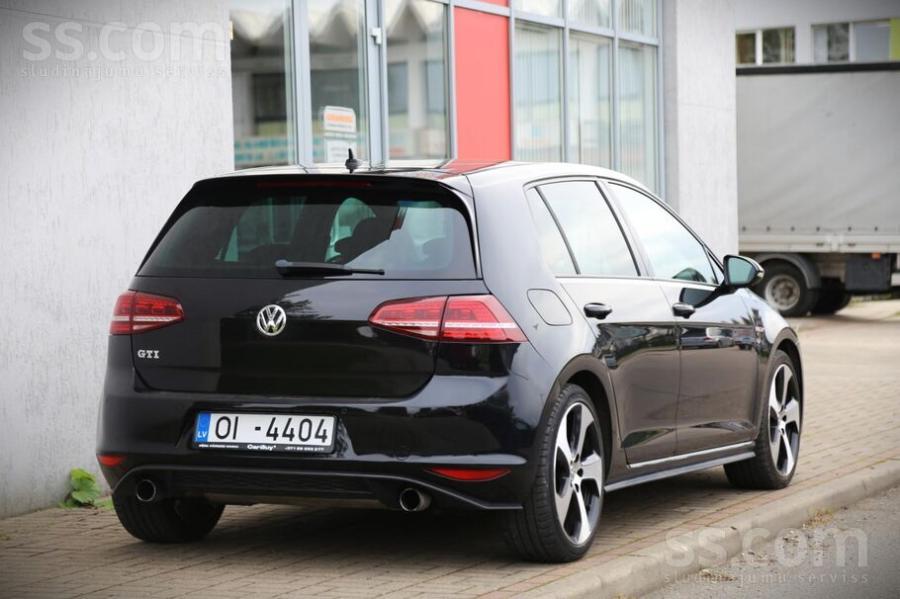 Melns Volkswagen Golf 2014 Rīga, ar dzinēja tilpumu 2.00 L un nobraukumu 191 tūkst. km par 12495 €, foto 7 vietnē AUTOMOTO.COM.LV