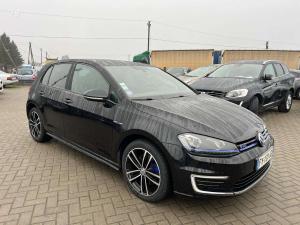 Black Volkswagen Golf 2015 in Taurage, with an engine capacity of 1.40 L and mileage of 126 thousand km for 9500 €, photo  on AUTOMOTO.COM.LV
