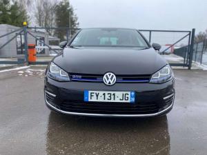 Melns Volkswagen Golf 2015 Tauragė, ar dzinēja tilpumu 1.40 L un nobraukumu 127 tūkst. km par 9700 €, foto 5 vietnē AUTOMOTO.COM.LV