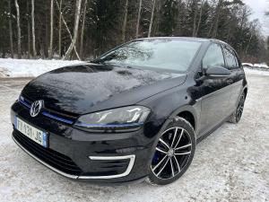Melns Volkswagen Golf 2015 Viļņa, ar dzinēja tilpumu 1.40 L un nobraukumu 128 tūkst. km par 10700 €, foto  vietnē AUTOMOTO.COM.LV