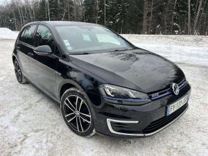 Black Volkswagen Golf 2015 in Vilnius, with an engine capacity of 1.40 L and mileage of 128 thousand km for 10700 €, photo 2 on AUTOMOTO.COM.LV