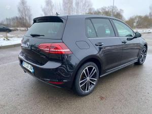 Black Volkswagen Golf 2015 in Vilnius, with an engine capacity of 1.40 L and mileage of 128 thousand km for 10300 €, photo 9 on AUTOMOTO.COM.LV