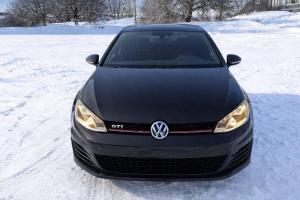 Black Volkswagen Golf 2015 in Siauliai, with an engine capacity of 1.98 L and mileage of 111 thousand km for 13500 €, photo 2 on AUTOMOTO.COM.LV