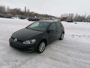 Black Volkswagen Golf 2015 in Marijampole, with an engine capacity of 1.60 L and mileage of 256 thousand km for 4450 €, photo  on AUTOMOTO.COM.LV