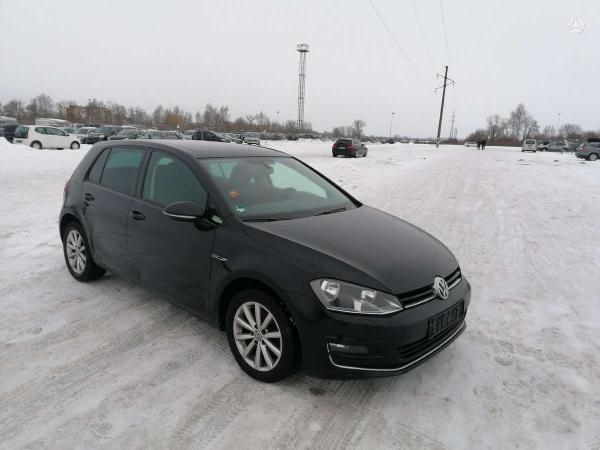 Melns Volkswagen Golf 2015 Marijampole, ar dzinēja tilpumu 1.60 L un nobraukumu 256 tūkst. km par 4450 €, foto 3 vietnē AUTOMOTO.COM.LV