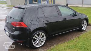 Black Volkswagen Golf 2015 in Kaunas, with an engine capacity of 2.00 L and mileage of 153 thousand km for 6500 €, photo 8 on AUTOMOTO.COM.LV