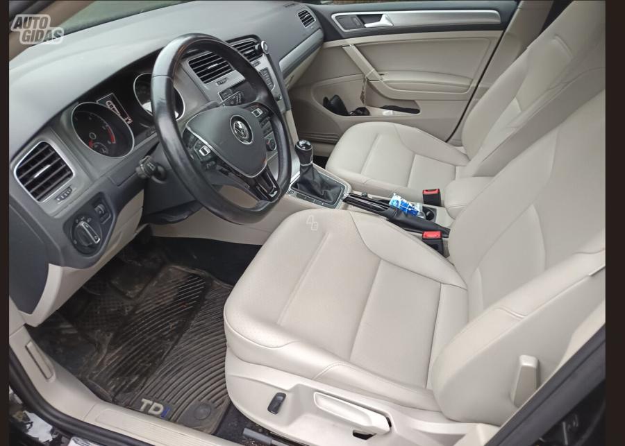 Black Volkswagen Golf 2015 in Kaunas, with an engine capacity of 2.00 L and mileage of 153 thousand km for 6500 €, photo 10 on AUTOMOTO.COM.LV