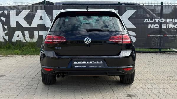 Black Volkswagen Golf 2015 in Liepaja, with an engine capacity of 1.40 L and mileage of 254 thousand km for 8450 €, photo 5 on AUTOMOTO.COM.LV
