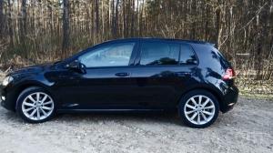 Melns Volkswagen Golf 2015 Ogre, ar dzinēja tilpumu 2.00 L un nobraukumu 330 tūkst. km par 7195 €, foto 10 vietnē AUTOMOTO.COM.LV