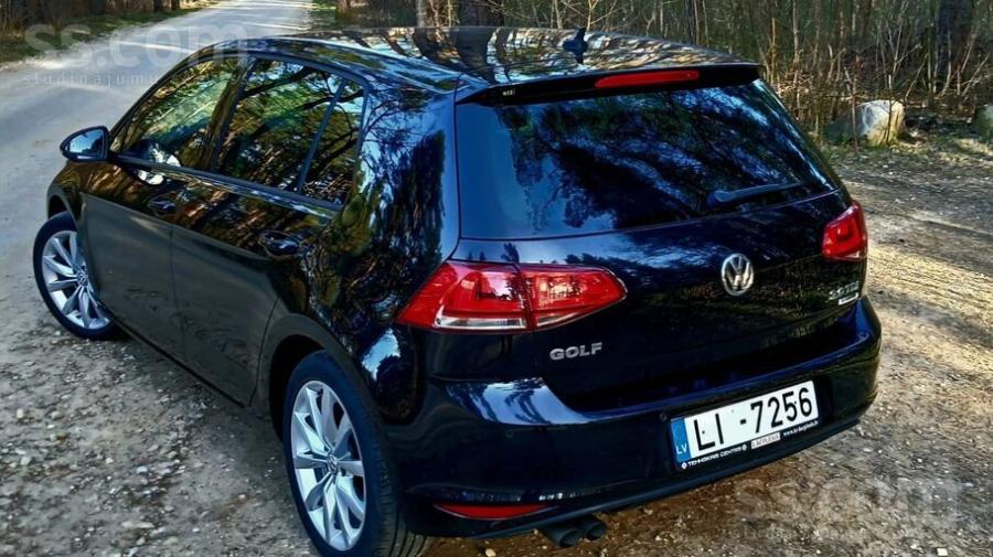 Melns Volkswagen Golf 2015 Ogre, ar dzinēja tilpumu 2.00 L un nobraukumu 330 tūkst. km par 7195 €, foto 12 vietnē AUTOMOTO.COM.LV