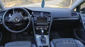 Melns Volkswagen Golf 2015 Ogre, ar dzinēja tilpumu 2.00 L un nobraukumu 330 tūkst. km par 7195 €, foto 20 vietnē AUTOMOTO.COM.LV