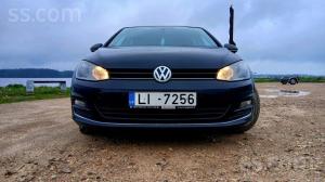 Melns Volkswagen Golf 2015 Ogre, ar dzinēja tilpumu 2.00 L un nobraukumu 331 tūkst. km par 6455 €, foto 3 vietnē AUTOMOTO.COM.LV