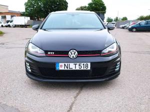 Black Volkswagen Golf 2015 in Siauliai, with an engine capacity of 1.98 L and mileage of 168 thousand km for 12000 €, photo 3 on AUTOMOTO.COM.LV