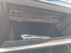 Black Volkswagen Golf 2015 in Siauliai, with an engine capacity of 1.98 L and mileage of 168 thousand km for 12000 €, photo 21 on AUTOMOTO.COM.LV