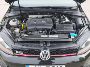 Black Volkswagen Golf 2015 in Siauliai, with an engine capacity of 1.98 L and mileage of 168 thousand km for 12000 €, photo 24 on AUTOMOTO.COM.LV