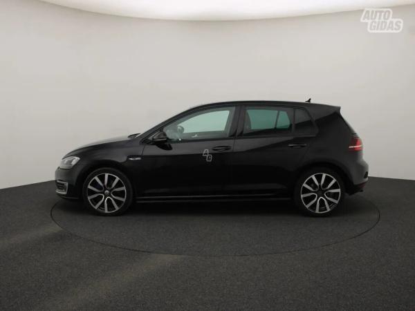 Black Volkswagen Golf 2015 in Vilnius, with an engine capacity of 1.40 L and mileage of 201 thousand km for 10699 €, photo 6 on AUTOMOTO.COM.LV