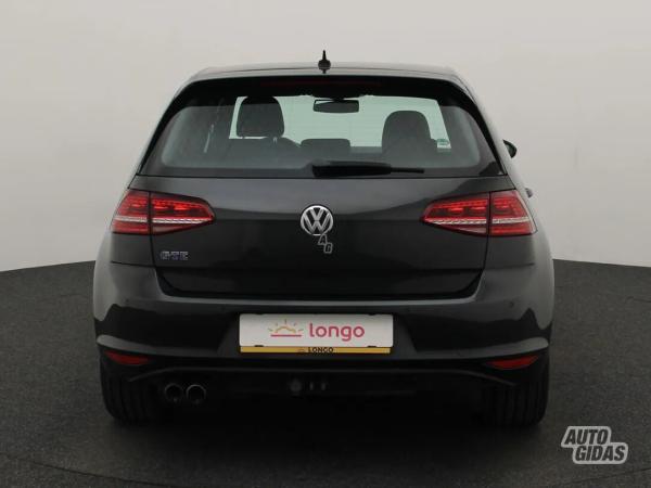 Black Volkswagen Golf 2015 in Vilnius, with an engine capacity of 1.40 L and mileage of 205 thousand km for 10799 €, photo 5 on AUTOMOTO.COM.LV