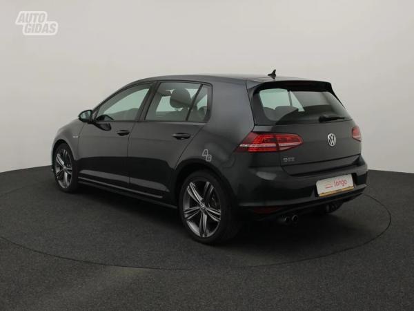 Black Volkswagen Golf 2015 in Vilnius, with an engine capacity of 1.40 L and mileage of 205 thousand km for 10799 €, photo 7 on AUTOMOTO.COM.LV