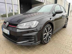 Melns Volkswagen Golf 2015 Viļņa, ar dzinēja tilpumu 1.97 L un nobraukumu 155 tūkst. km par 10900 €, foto  vietnē AUTOMOTO.COM.LV