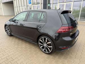 Melns Volkswagen Golf 2015 Viļņa, ar dzinēja tilpumu 1.97 L un nobraukumu 155 tūkst. km par 10900 €, foto 6 vietnē AUTOMOTO.COM.LV
