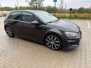 Melns Volkswagen Golf 2015 Viļņa, ar dzinēja tilpumu 1.97 L un nobraukumu 155 tūkst. km par 10900 €, foto 14 vietnē AUTOMOTO.COM.LV