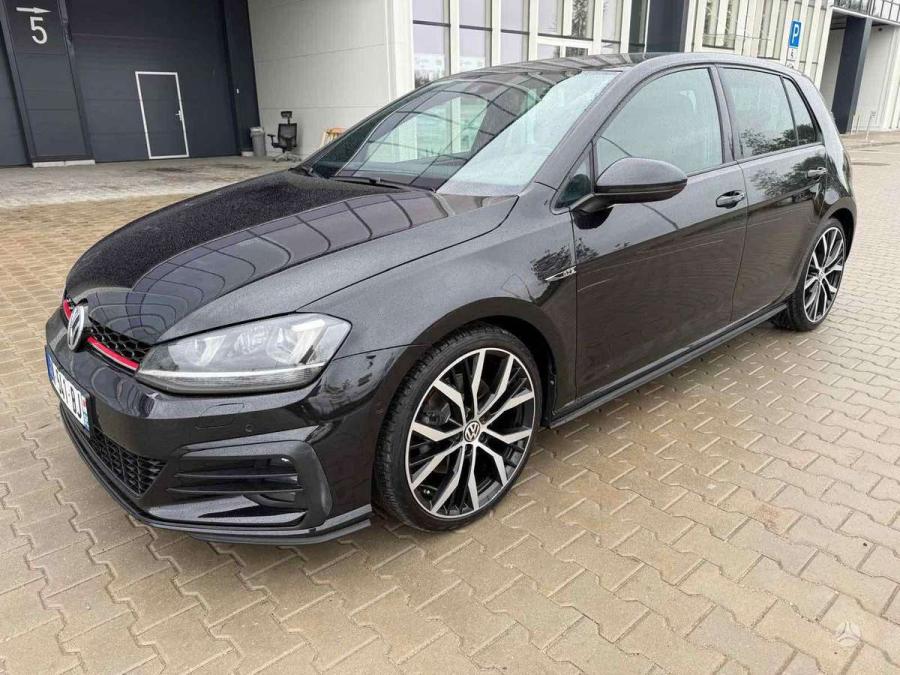 Melns Volkswagen Golf 2015 Viļņa, ar dzinēja tilpumu 1.97 L un nobraukumu 155 tūkst. km par 10900 €, foto 20 vietnē AUTOMOTO.COM.LV