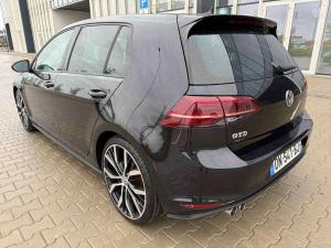 Melns Volkswagen Golf 2015 Viļņa, ar dzinēja tilpumu 1.97 L un nobraukumu 155 tūkst. km par 10900 €, foto 29 vietnē AUTOMOTO.COM.LV
