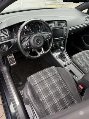 Melns Volkswagen Golf 2015 Viļņa, ar dzinēja tilpumu 1.97 L un nobraukumu 155 tūkst. km par 10900 €, foto 31 vietnē AUTOMOTO.COM.LV