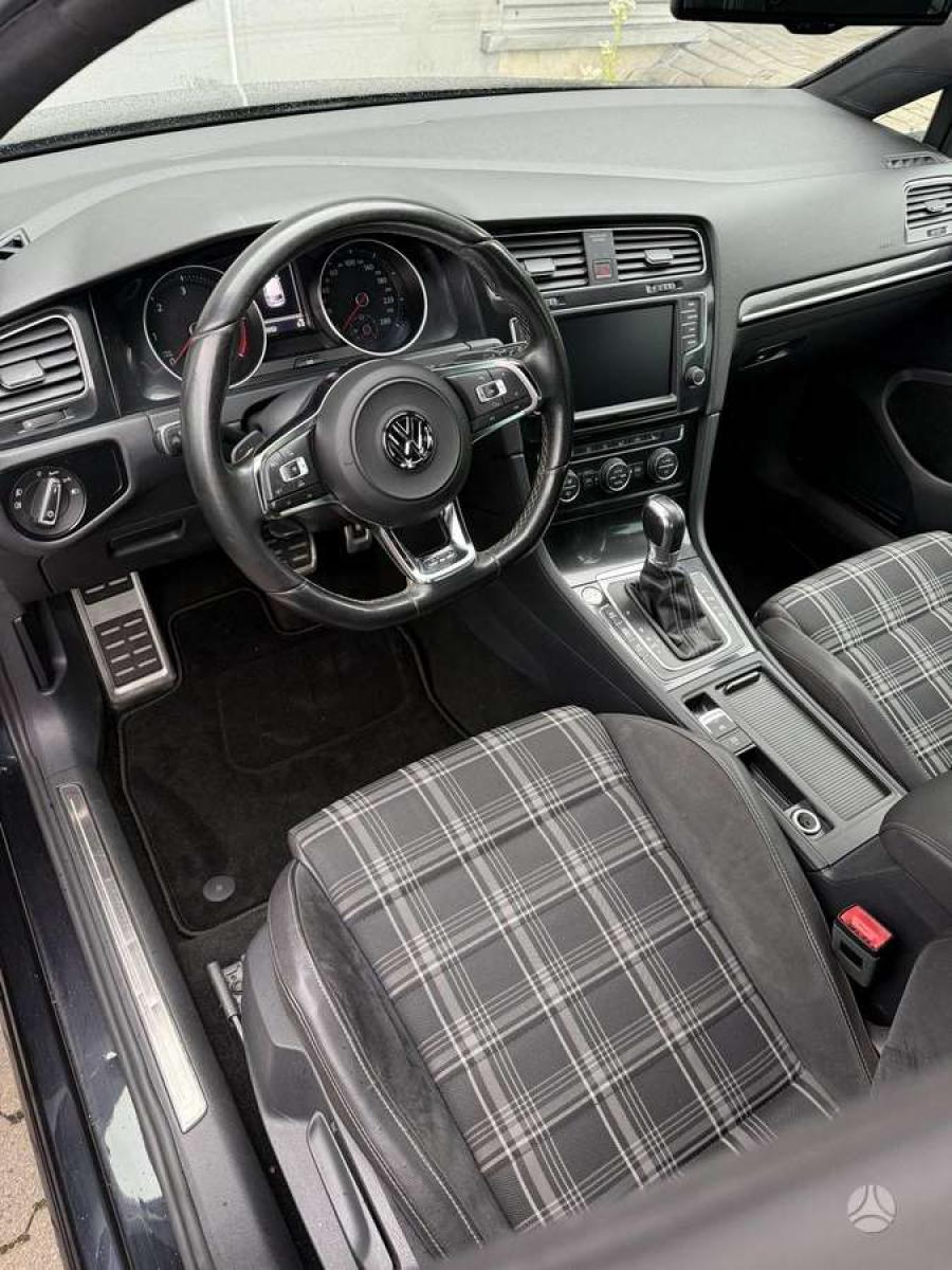 Melns Volkswagen Golf 2015 Viļņa, ar dzinēja tilpumu 1.97 L un nobraukumu 155 tūkst. km par 10900 €, foto 31 vietnē AUTOMOTO.COM.LV