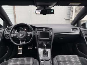 Melns Volkswagen Golf 2015 Viļņa, ar dzinēja tilpumu 1.97 L un nobraukumu 155 tūkst. km par 10900 €, foto 33 vietnē AUTOMOTO.COM.LV