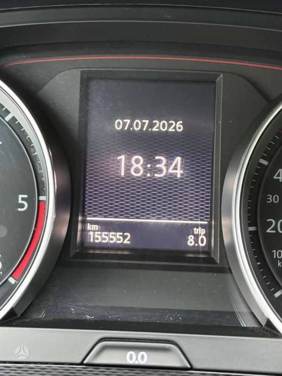 Melns Volkswagen Golf 2015 Viļņa, ar dzinēja tilpumu 1.97 L un nobraukumu 155 tūkst. km par 10900 €, foto 36 vietnē AUTOMOTO.COM.LV