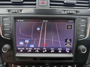 Melns Volkswagen Golf 2015 Viļņa, ar dzinēja tilpumu 1.97 L un nobraukumu 155 tūkst. km par 10900 €, foto 41 vietnē AUTOMOTO.COM.LV