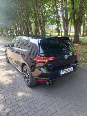 Melns Volkswagen Golf 2015 Jonava, ar dzinēja tilpumu 1.40 L un nobraukumu 300 tūkst. km par 8500 €, foto 5 vietnē AUTOMOTO.COM.LV