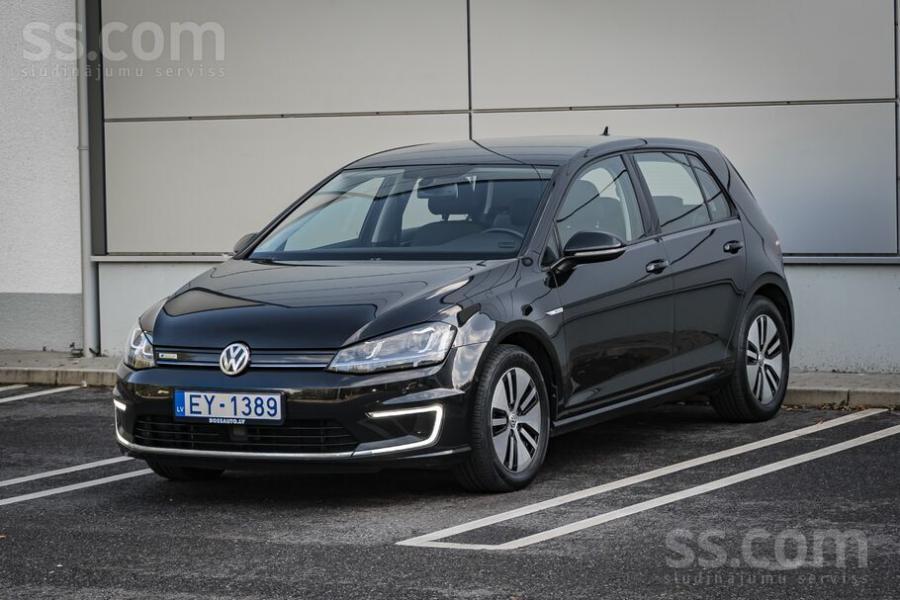 Melns Volkswagen Golf 2015 Rīga, ar dzinēja tilpumu 2.00 L un nobraukumu 119 tūkst. km par 9995 €, foto 1 vietnē AUTOMOTO.COM.LV