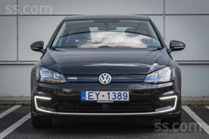 Melns Volkswagen Golf 2015 Rīga, ar dzinēja tilpumu 2.00 L un nobraukumu 119 tūkst. km par 9995 €, foto 3 vietnē AUTOMOTO.COM.LV