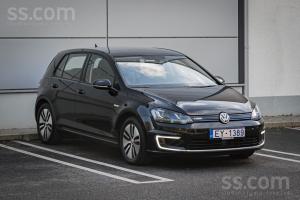 Melns Volkswagen Golf 2015 Rīga, ar dzinēja tilpumu 2.00 L un nobraukumu 119 tūkst. km par 9995 €, foto 4 vietnē AUTOMOTO.COM.LV