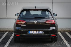 Melns Volkswagen Golf 2015 Rīga, ar dzinēja tilpumu 2.00 L un nobraukumu 119 tūkst. km par 9995 €, foto 6 vietnē AUTOMOTO.COM.LV