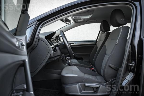 Black Volkswagen Golf 2015 in Riga, with an engine capacity of 2.00 L and mileage of 119 thousand km for 9995 €, photo 9 on AUTOMOTO.COM.LV
